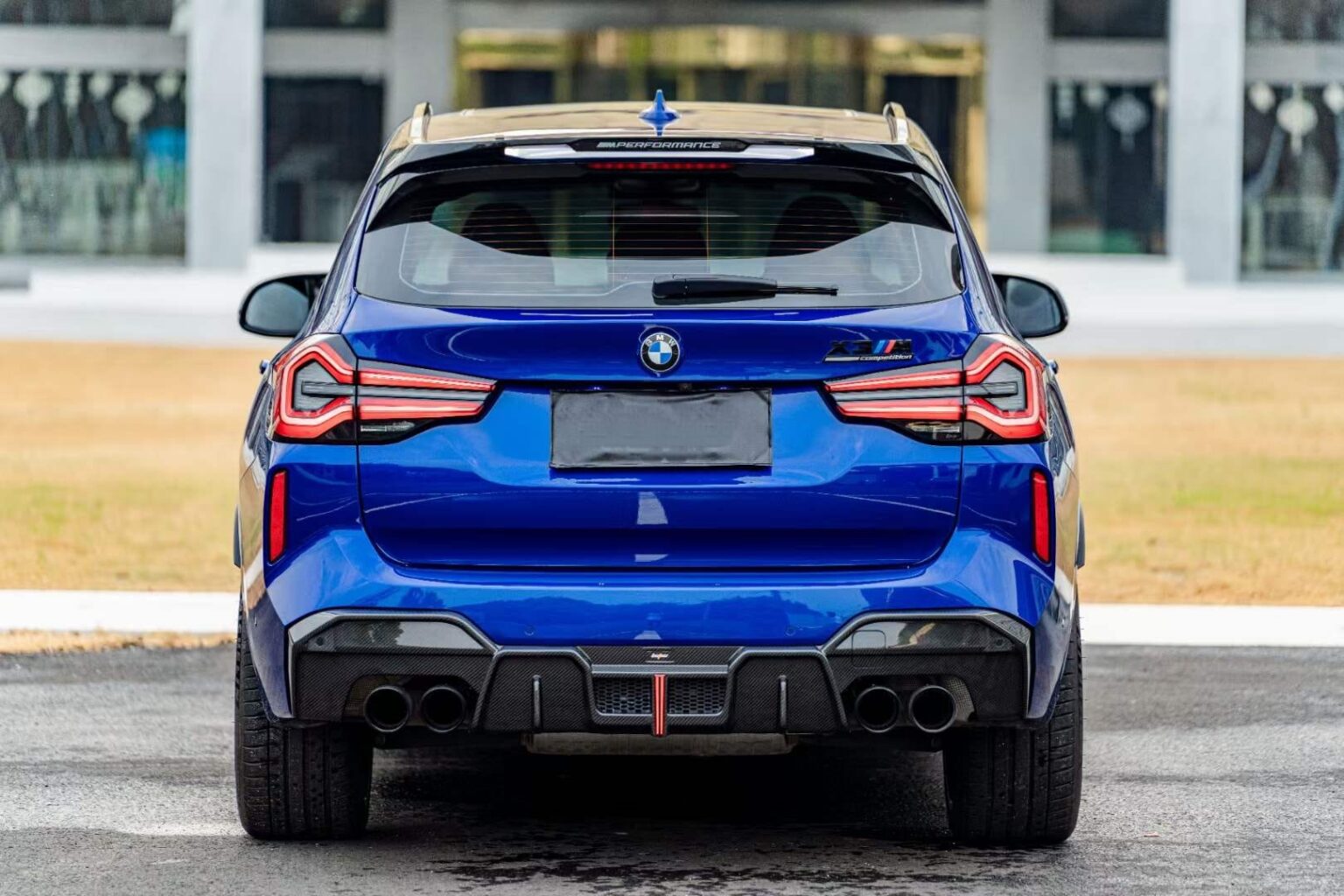 AERO CARBON - BMW X3M F97 LCI DRY CARBON LED REAR DIFFUSER - Mod Central