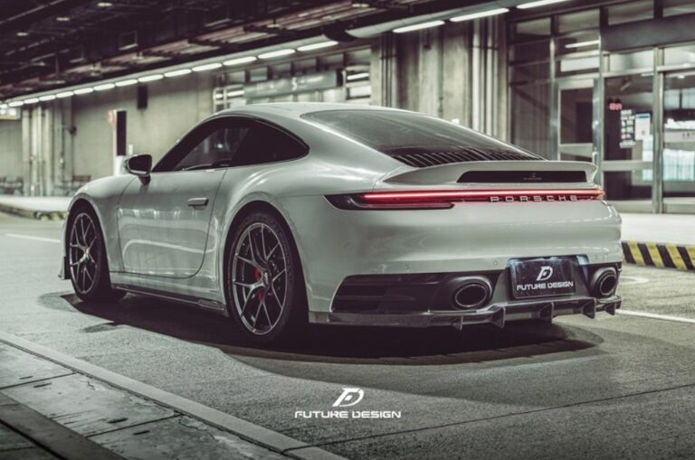 FUTURE DESIGN - PORSCHE 992 CARRERA DRY CARBON FIBRE REAR DIFFUSER ...
