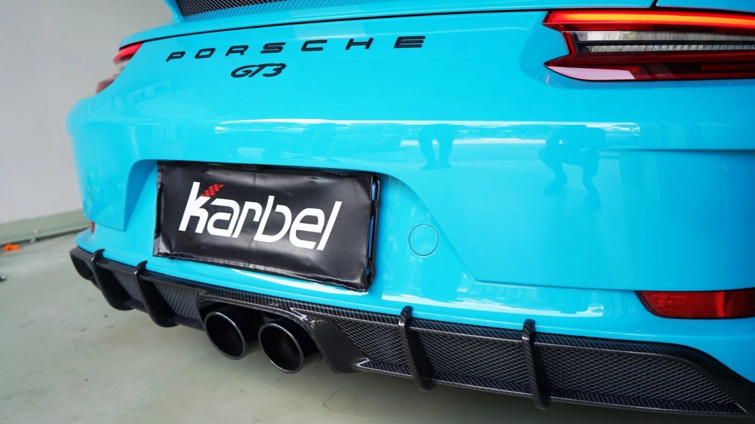 KARBEL - PORSCHE 911 991.2 GT3 DRY CARBON REAR DIFFUSER - Mod Central