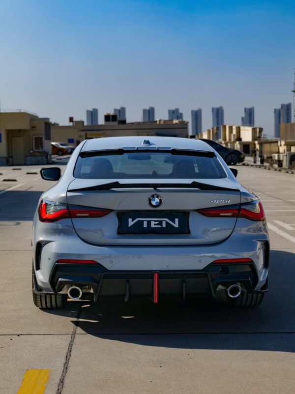 VTEN - BMW 4 SERIES G22 ABS GLOSS BLACK LED REAR DIFFUSER - Mod Central